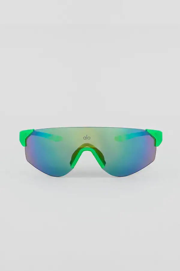 alo YOGA Speed SUNGLASSES サングラス Alo Yoga Speed Sunglasses - Green Glow Mirror/Green Glow